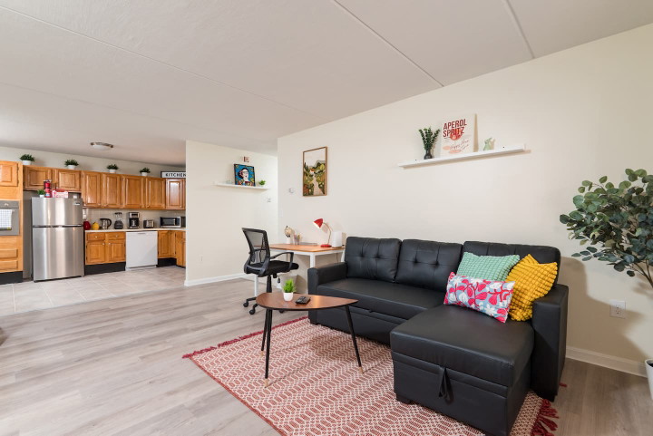 Close To The Subway-free Parking-first Floor - Newton, MA