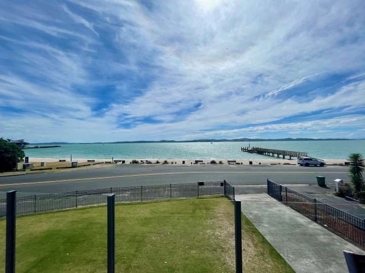 Beach-front Resort! - Waiheke Island