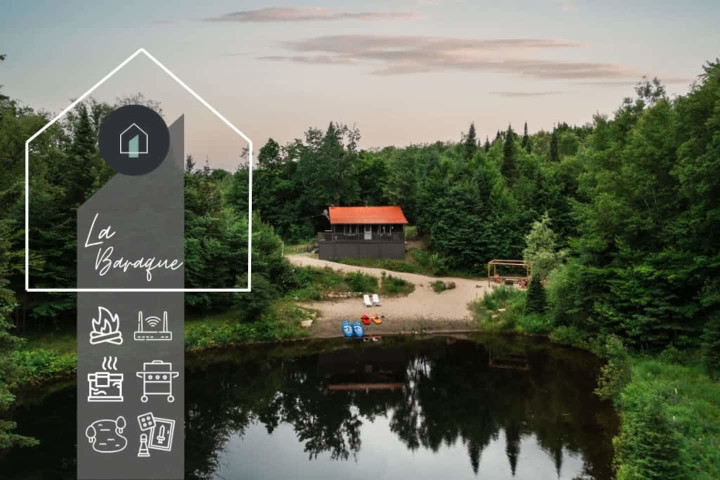 Lakefront Chalet W/ Hot Tub & Kayaks, Near Tremblant - Sainte-Agathe-des-Monts