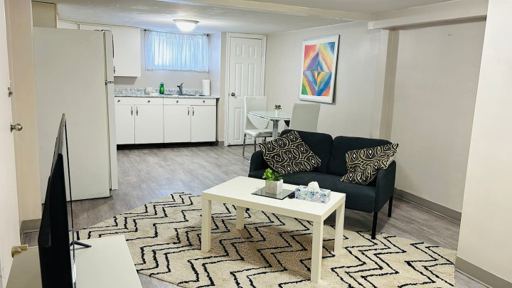 Cozy Warm Entire Suite - Greater Sudbury
