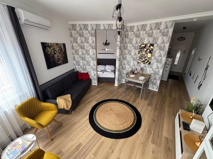 Art-deco Apartment - 佩奇