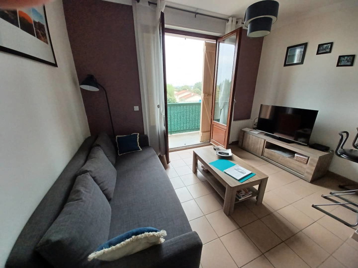Logement T2 à Proximité De Lyon - Beynost