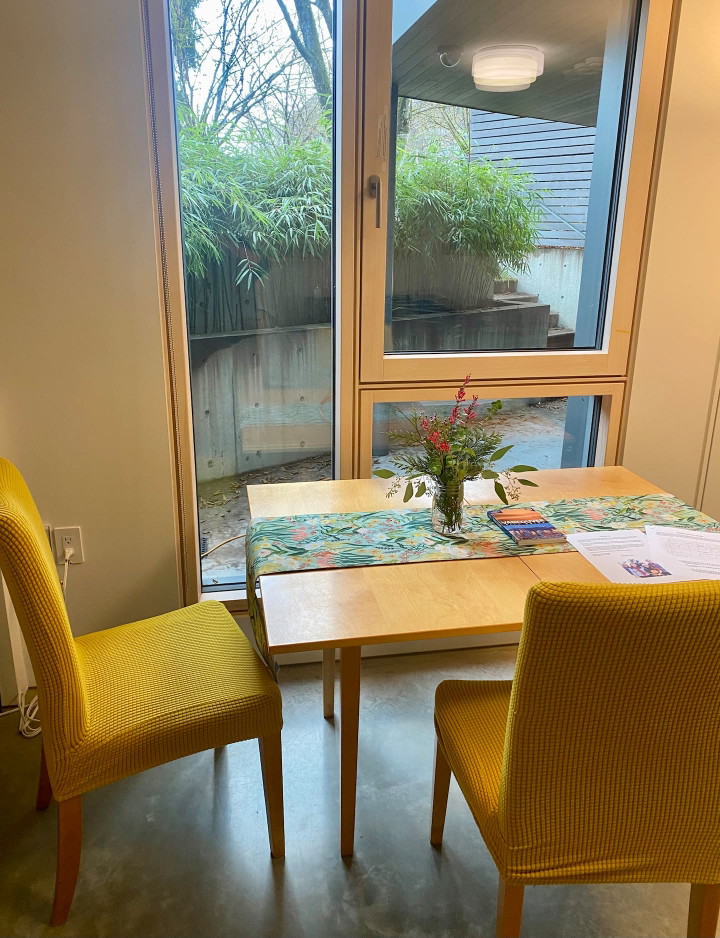Cozy Retreat In Prime Location - Vancouver