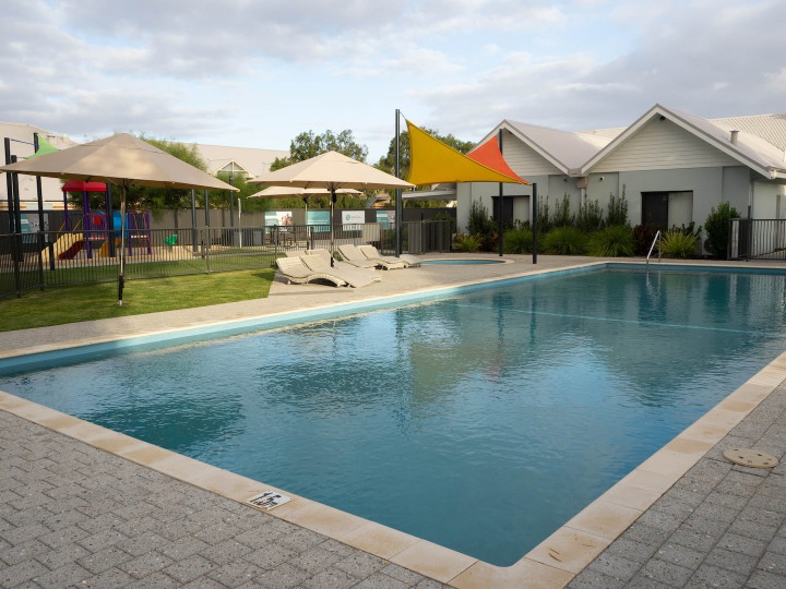 Beach And Poolside - Eleven Busselton Jetty Stays - Busselton