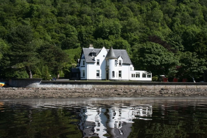 Scottish Lochside Self-catering With Stunning View - Arrochar