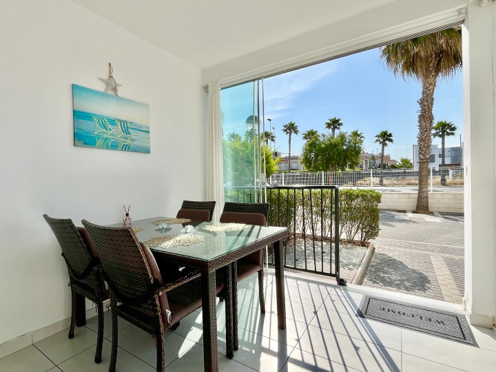 Appartement Tout Neuf Au Rez-de-chaussée Avec Piscine - Torrevieja