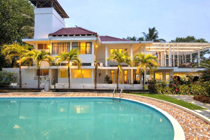 Hidden Gem Private Pool Villa Near Kochi W/ Chef - Cochín