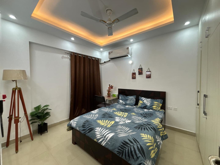 Wisdom Nest Stays|sikka Karnam Greens |Sector 143 - Noida