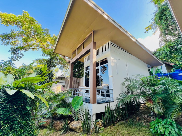 Deluxe Bungalow - Private Balcony (Ensuite) - Ko Chang