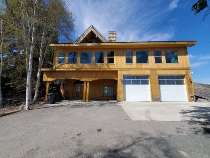 Water Front-aurora Dream Guest House/極光夢大奴湖邊別墅 - Yellowknife