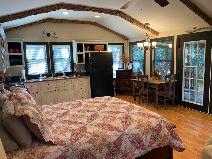 Cozy Cottage In Downtown Boone - Boone, NC