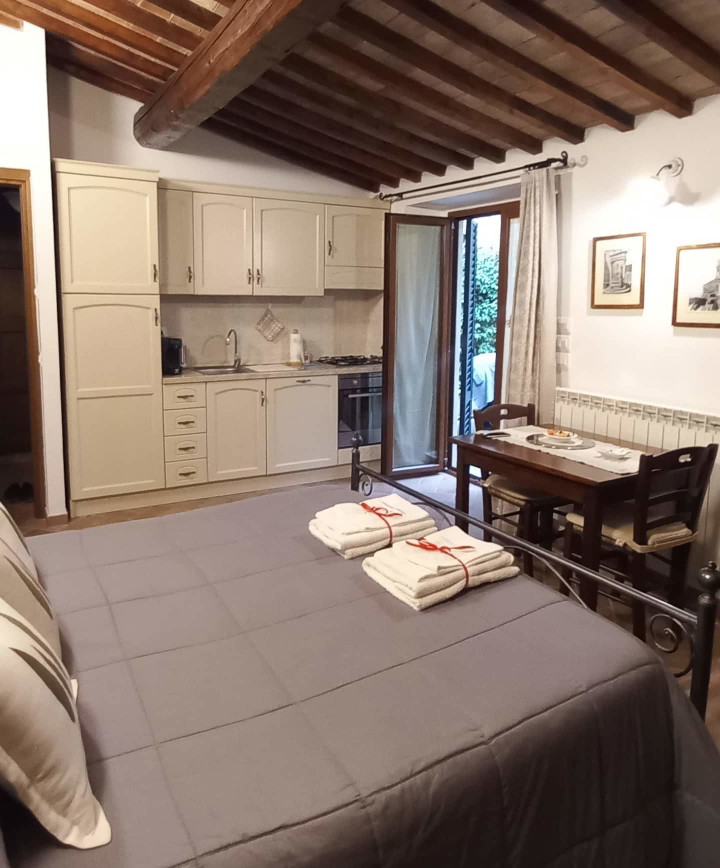 La Corte Antica Studio Apartment "Il Rocchetto" - Pienza