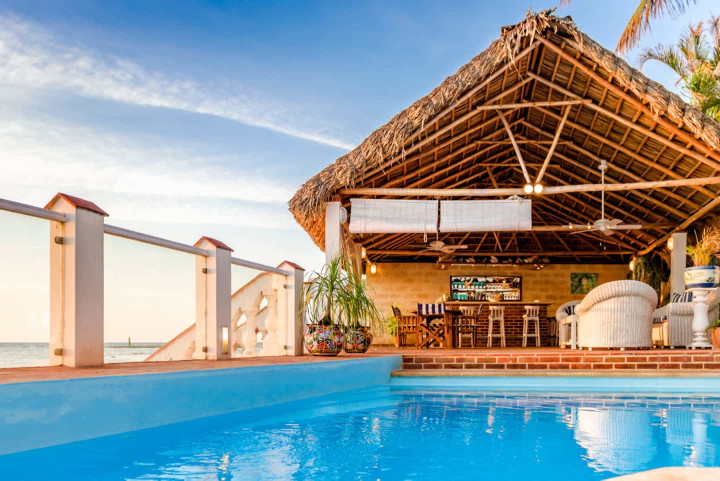 Seaside Relaxation With Energy-saving Support - Cuba