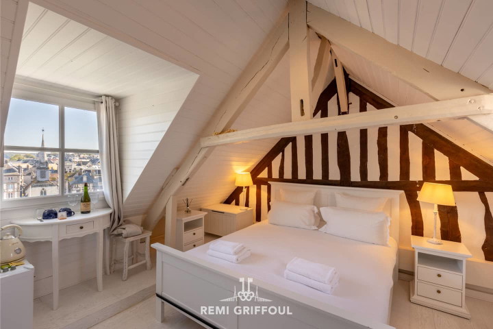 Dolphin View - Studio - Petit Cocon Avec Jolie Vue - Honfleur