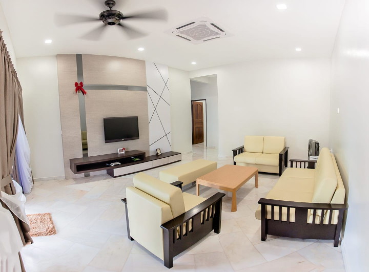 Family Suites 10pax+/semi-d/muar/gathering/wifi/2n - Muar