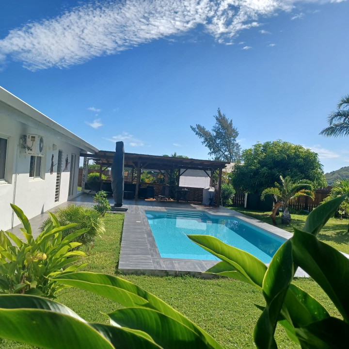 Pacific Alizés Studio Apartment Mountain And Sea View Pool - French Polynesia