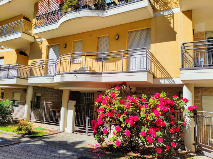 Appartamento Con Garage Privato Amancay - Biella