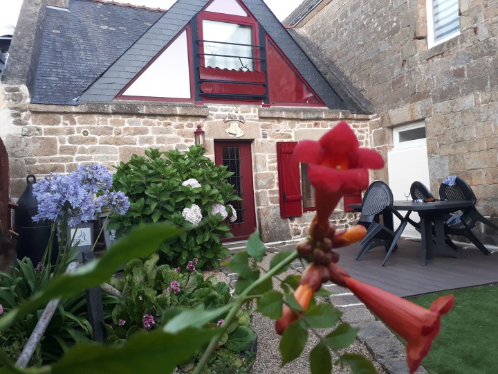 Small Cottage With All The Comforts - Plouhinec