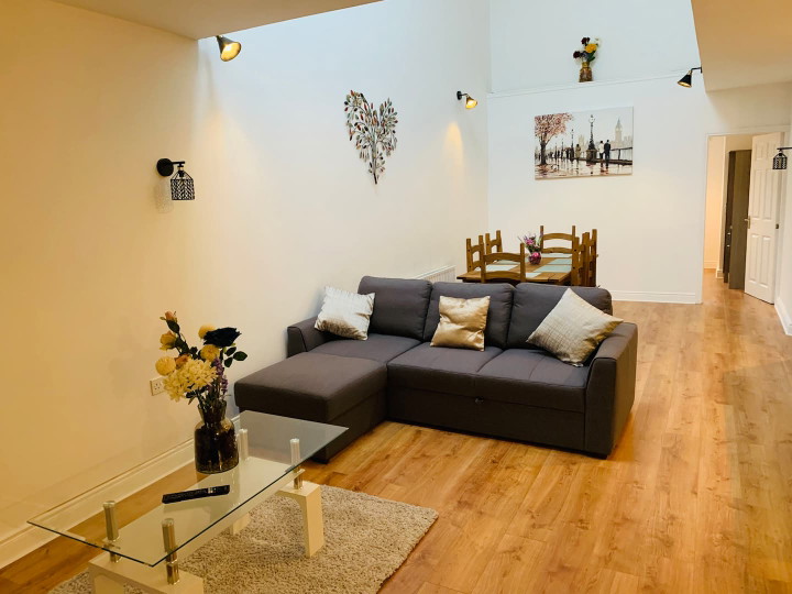Derg Court Apartment - In The Heart Of Ballina - Killaloe