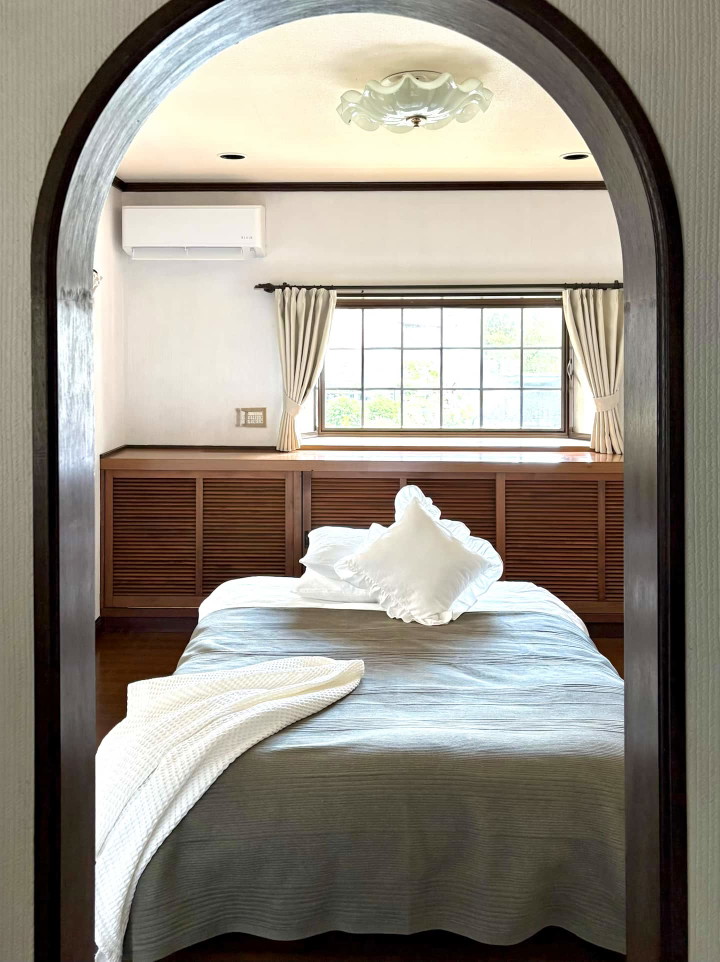 6 Bedrooms/3-minute Walk To The Ferry Port For Naoshima/5-minute Walk To Uno Station/parking For 2 Cars/up To 12 People - 玉野市