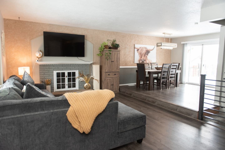 Tranquil 5 Bedroom Home With Large Deck And Yard - Billings, MT