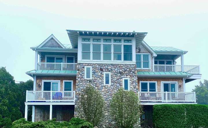 Beach Escape. Walk To Beautiful Beaches - Westerly, RI
