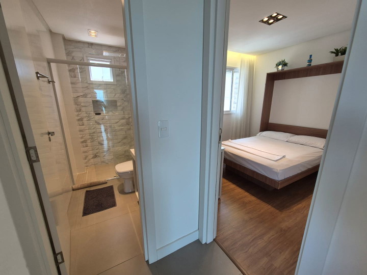 Quarto E Banheiro Exclusivo - Apto Compartilhado - Itapema