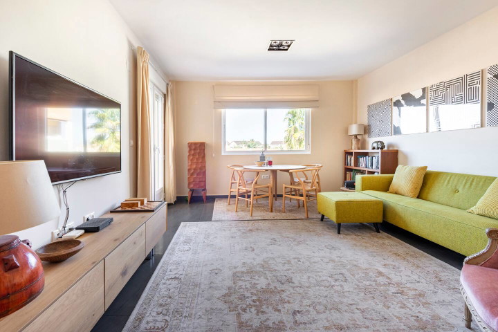 Ruim En Luxe Appartement Op Goede Locatie - Denia