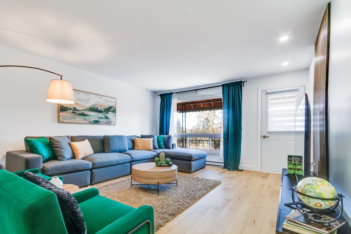 Bright & Large 3br | Spa | Park View | Netflix - Dorval