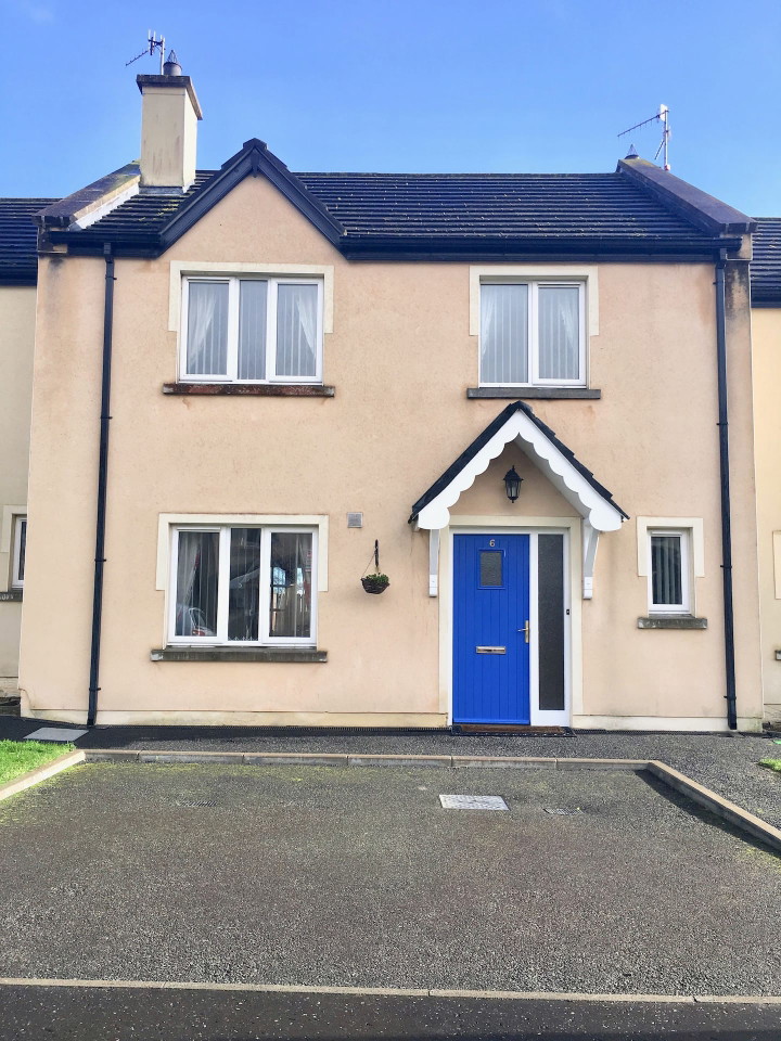 No.6 Oyster Bay Court - Carlingford
