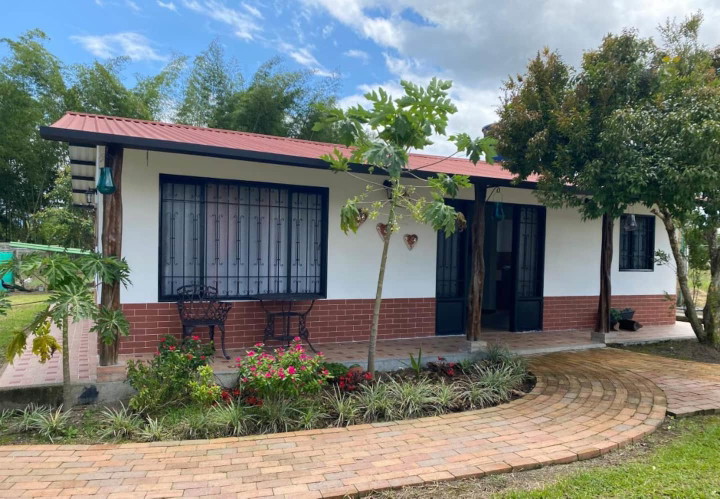 Hospédate En Rancho La Guitarra. - Pitalito