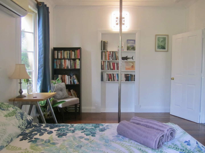 Serene House Bedroom 1 - Cairns