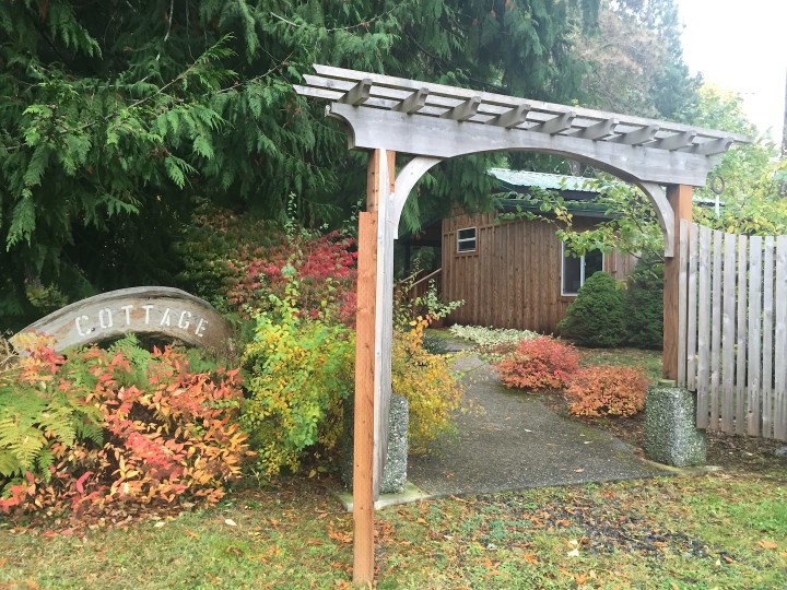 The Cottage, Bond Ranch Retreat, Olympic Peninsula - Sequim, WA