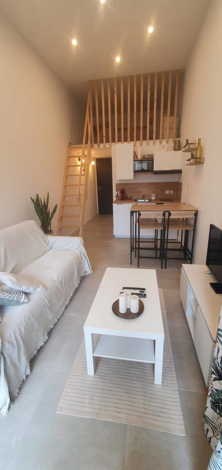 Studio Mezzanine Avec Jardin - Fabrègues