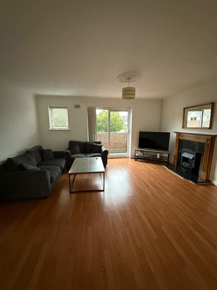 Cas Naas 2 Bedroom Apt - Naas