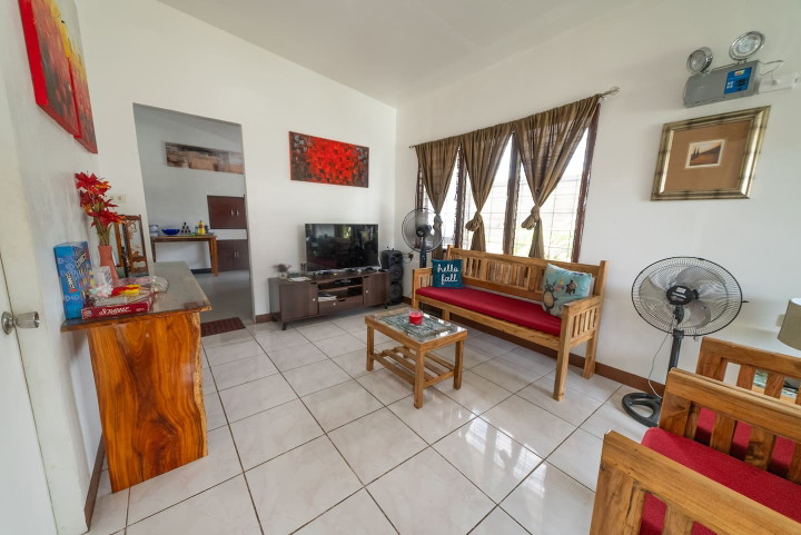 2 Bedroom Bungalow With Ocean View - Tagbilaran City