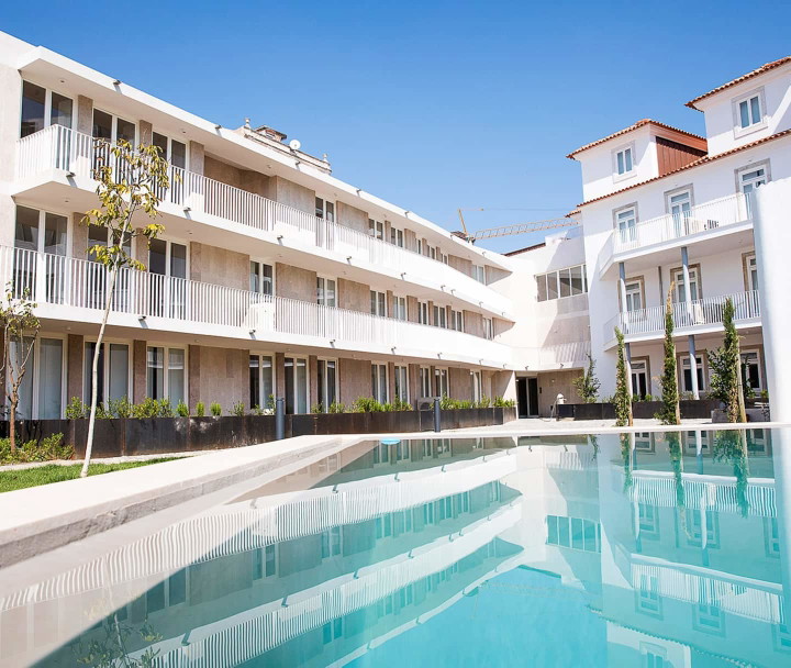 Sk Oasis Pool, Terrace Apt, 2br With Ac-mouraria - Seixal