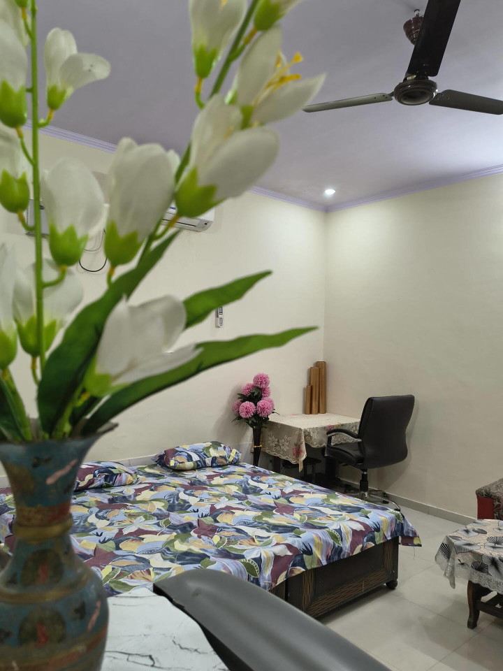 Rs Homestay - Bareilly