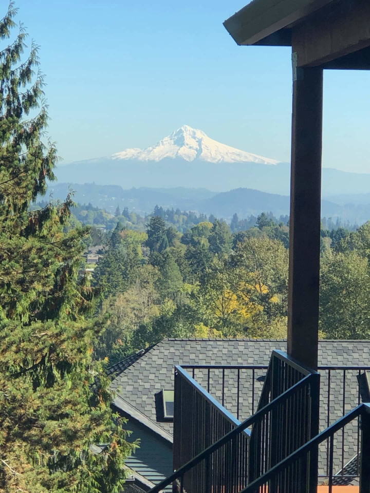 Mount Hood Views Await! - Portland, OR