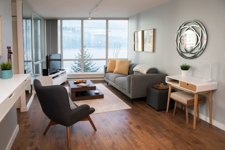 Modern Stylish Central Dt Free Pkrg Wifi Gym - Vancouver