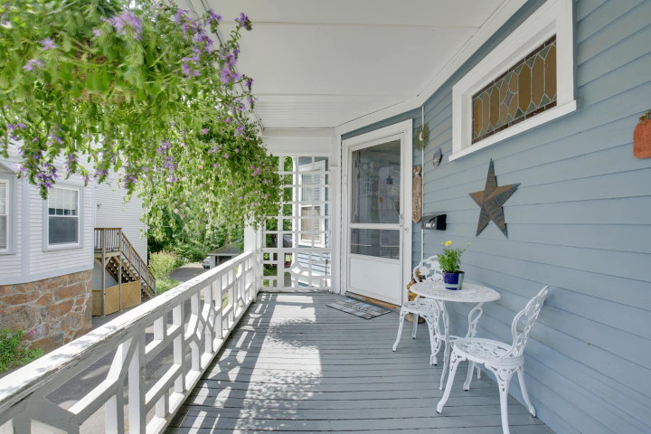 Quaint Beverly Townhome: Walk To Beach & Downtown! - Salem, MA