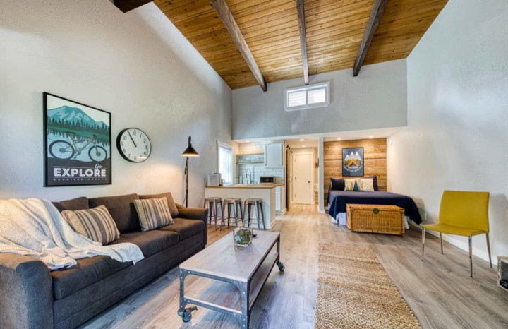 Cozy! Condo! Sharc Passes, Near The Lodge, Shop - Sunriver, OR