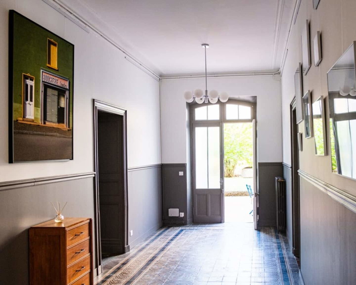 Grande Maison Bourgeoise En Plein Coeur De Ville - Surgères