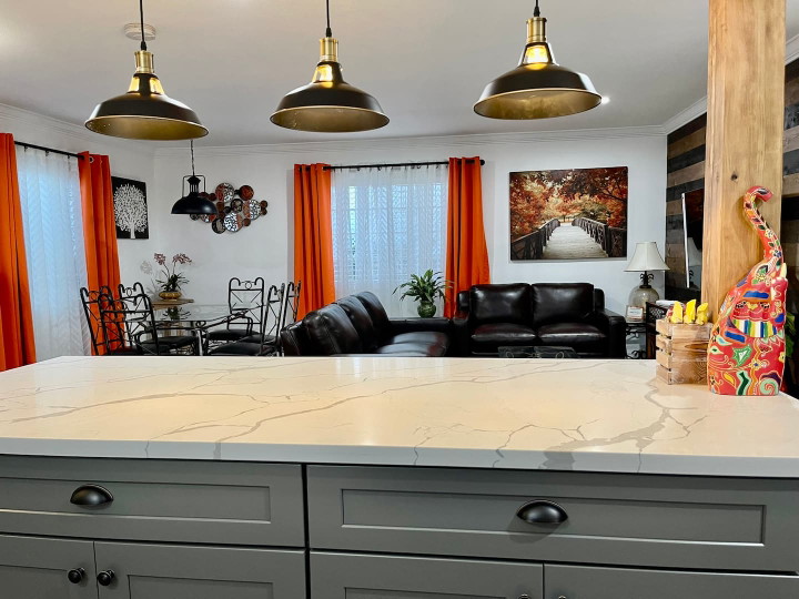 Cheerful  3 Bedrooms With Rustic Charm House - Redondo Beach, CA
