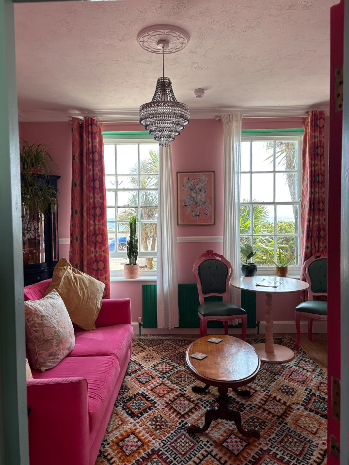 Worthing Charleston Sea-view Ground Floor Flat - ステイング