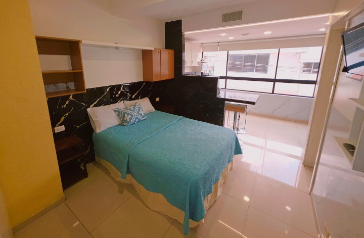 Cozy Studio Apartment For Digital Nomads -