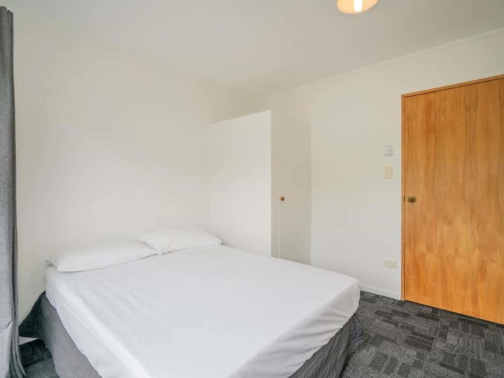 Affordable Lodge Rooms Close To Coro Town - Coromandel