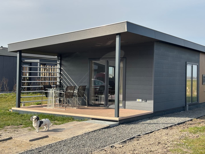 Centrally And Nationally Located House And Spacious Garden - Zuid-Holland