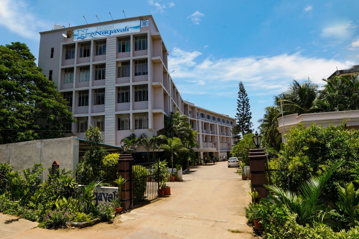 Varada Nagavali Hotel - Srikakulam