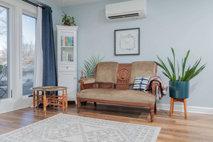 The Understory: King Bed, Pets Ok, Easy Entrance - Staunton, VA